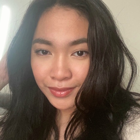 Allyson's Closet (@allysonmiguel) | Poshmark